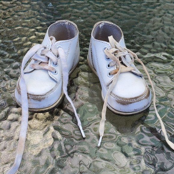 Child Life | Shoes | Vintage 97s80s Baby Shoes | Poshmark